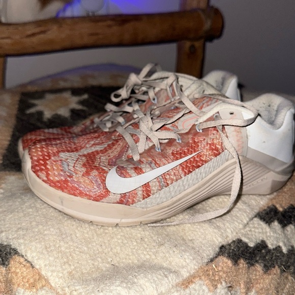 Nike | Shoes | Nike Metcon Pastel Swirl Shoes | Poshmark